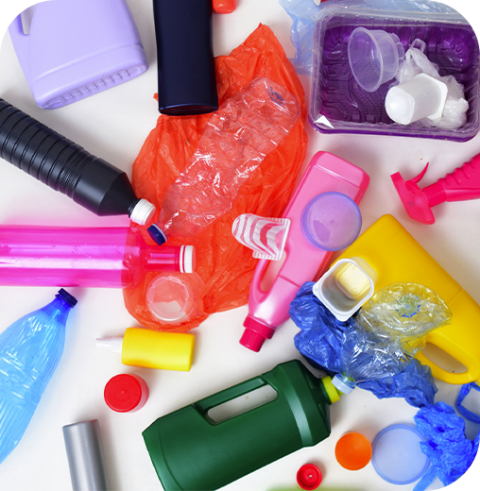 Aprende a reconocer y reciclar los plásticos en casa